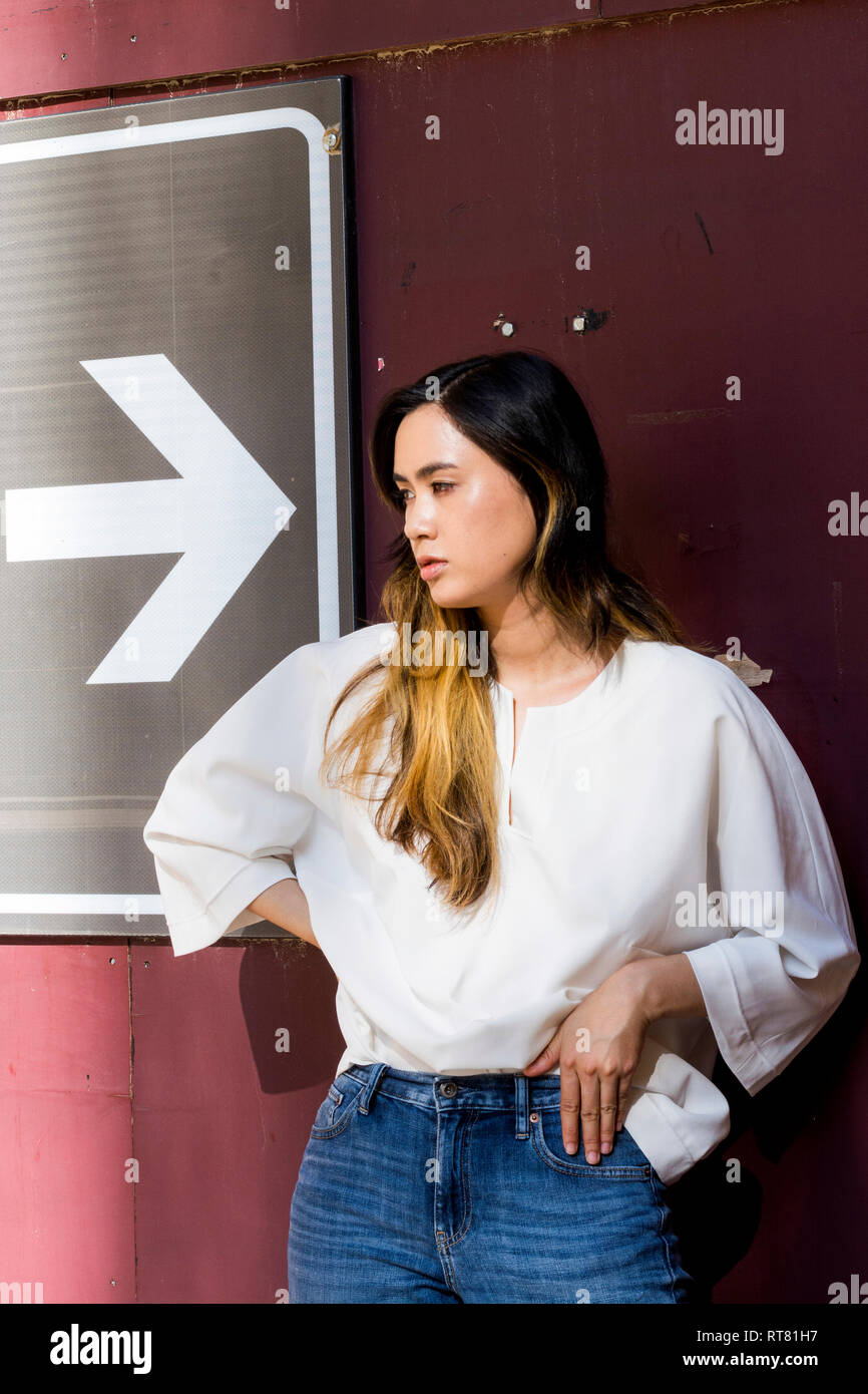 Woman wait waiting hand hi-res stock photography and images - Alamy