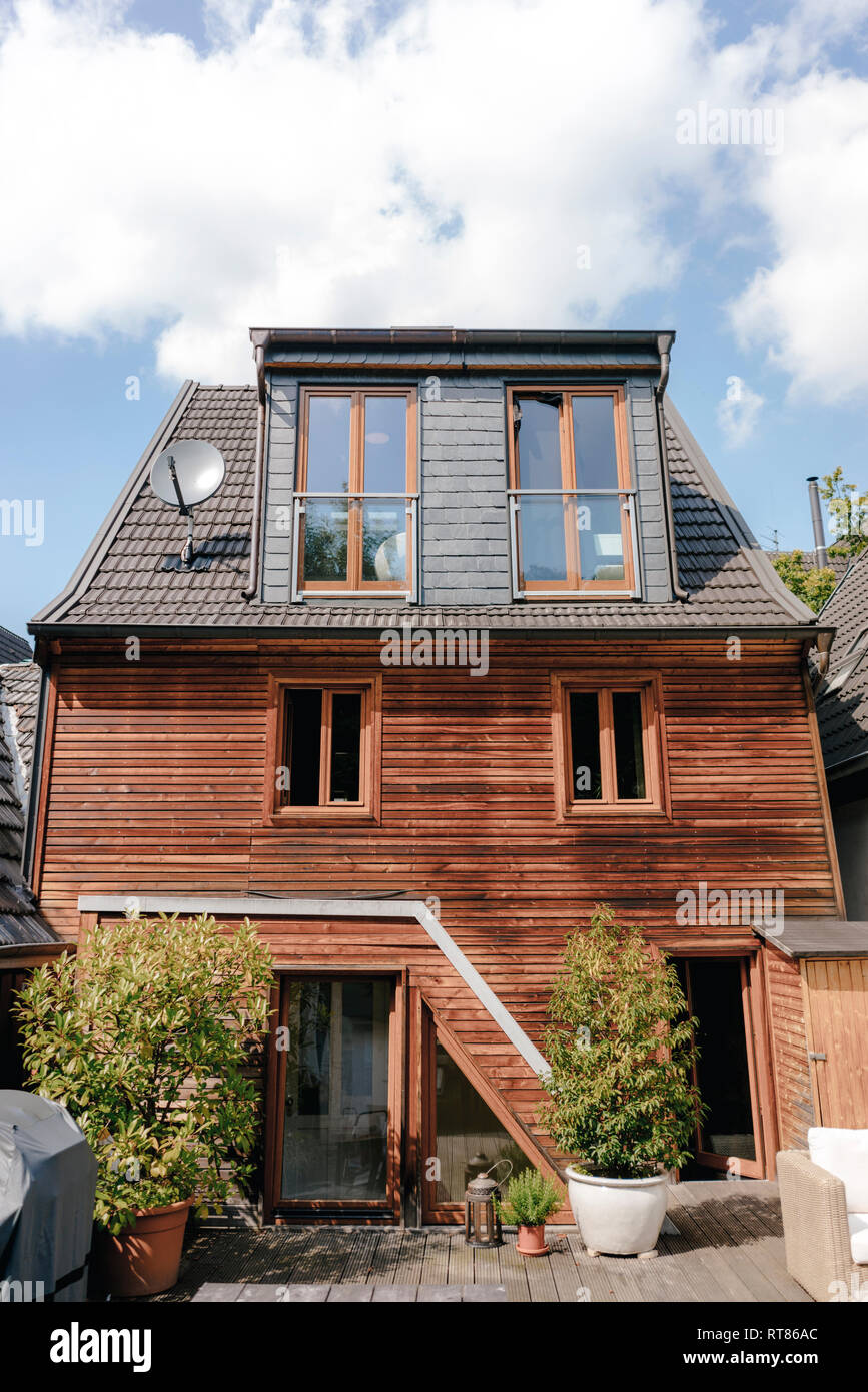 Back side of one-family house Stock Photo - Alamy