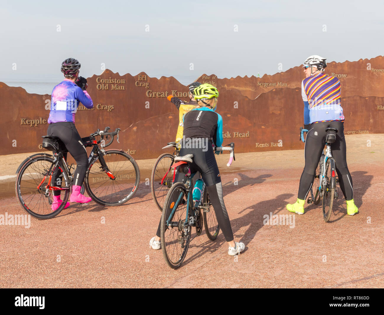 Lycra leggings hi-res stock photography and images - Alamy