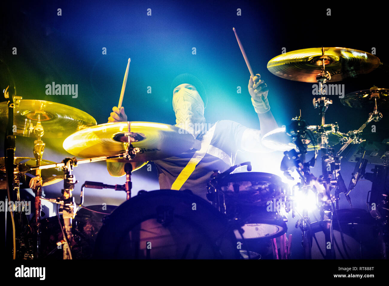 Twenty one pilots hi-res stock photography and images - Alamy