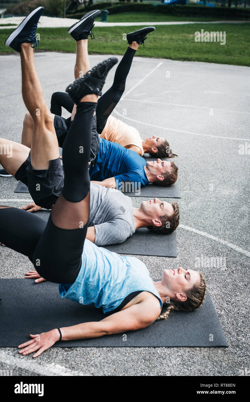 Workout team hi-res stock photography and images - Alamy