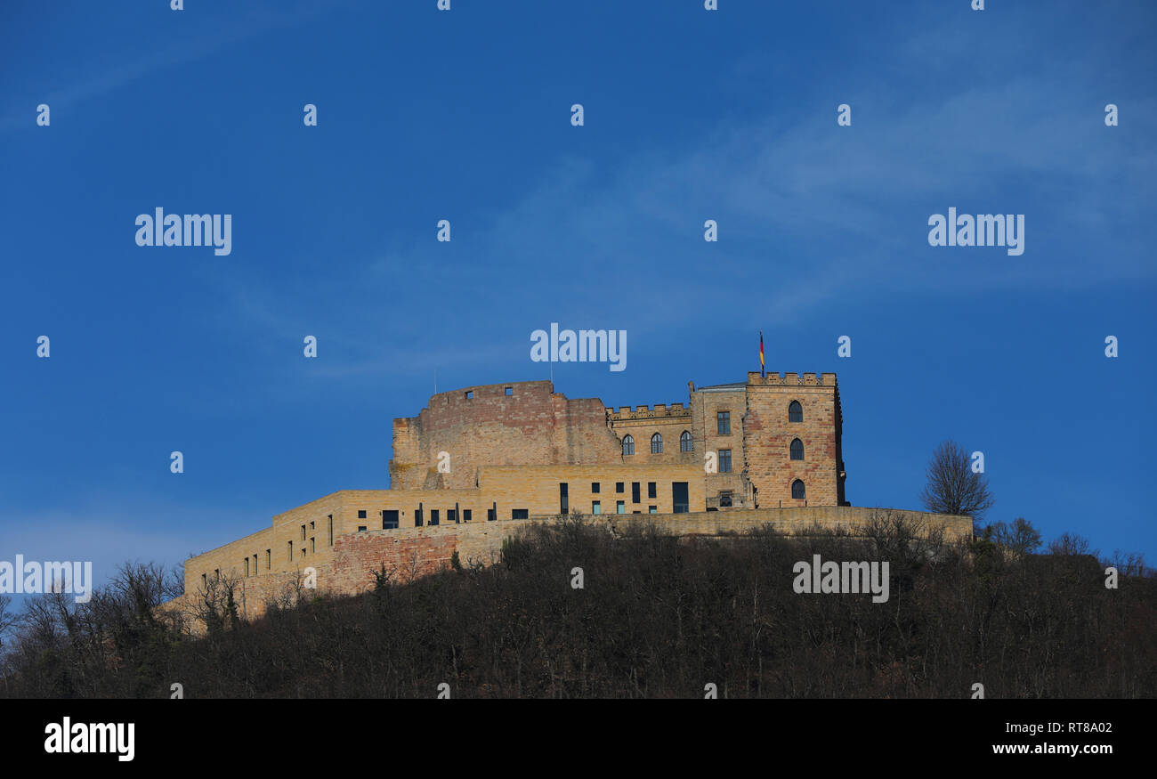 Robber knight castle hi-res stock photography and images - Alamy