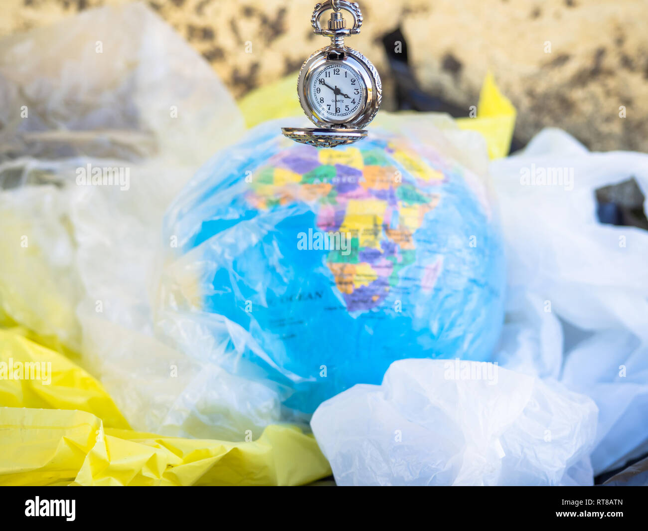 Planet clock hi-res stock photography and images - Alamy