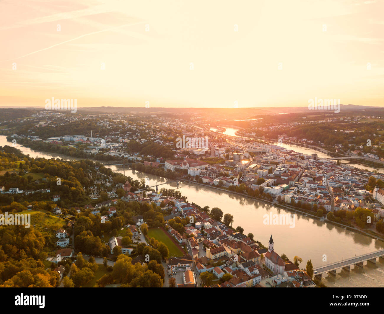 Danube river and riverside buildings hi-res stock photography and ...
