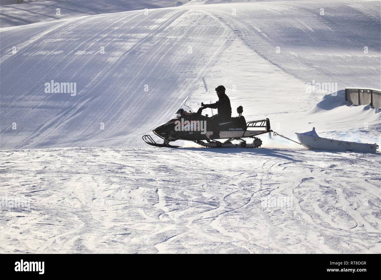 Army snowmobile hi-res stock photography and images - Alamy