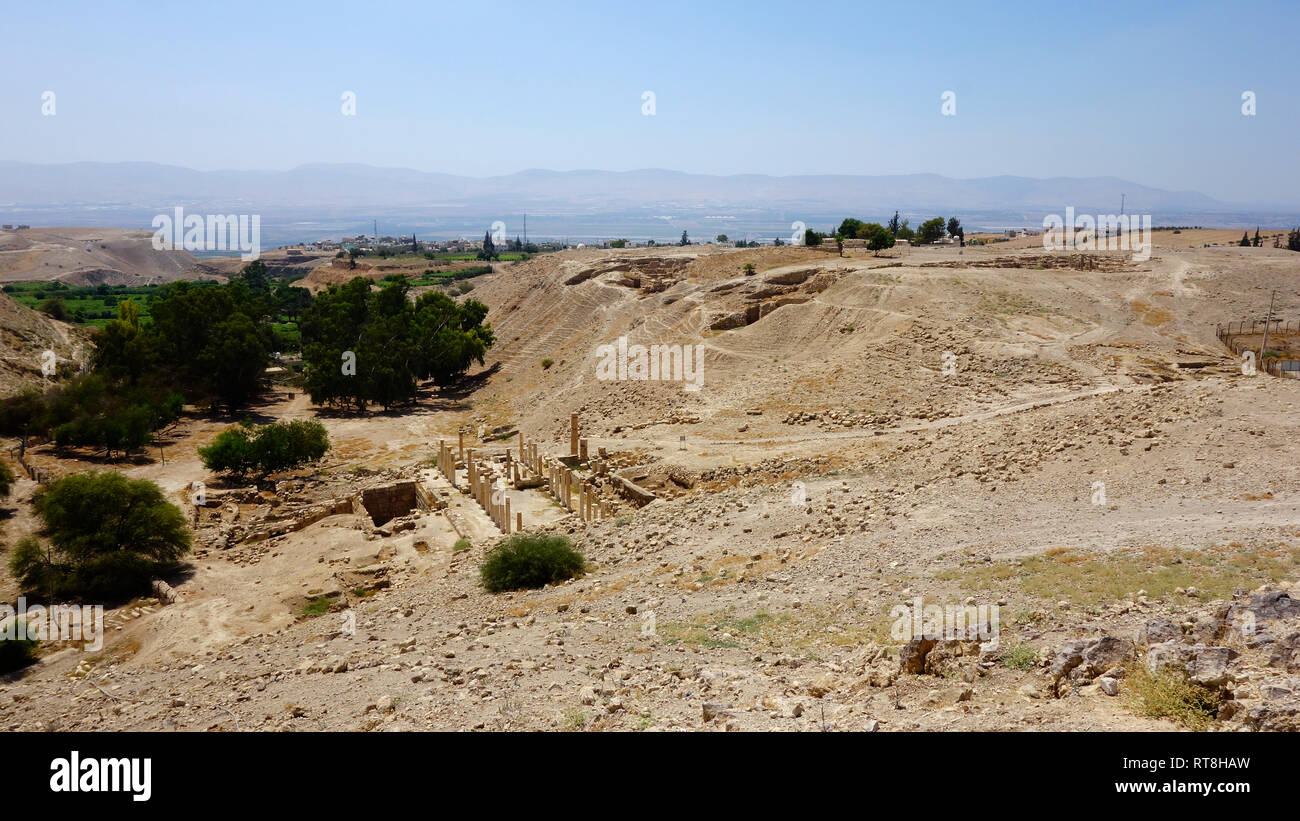 Roman Ruins of Pella in Jordan Stock Photo - Alamy