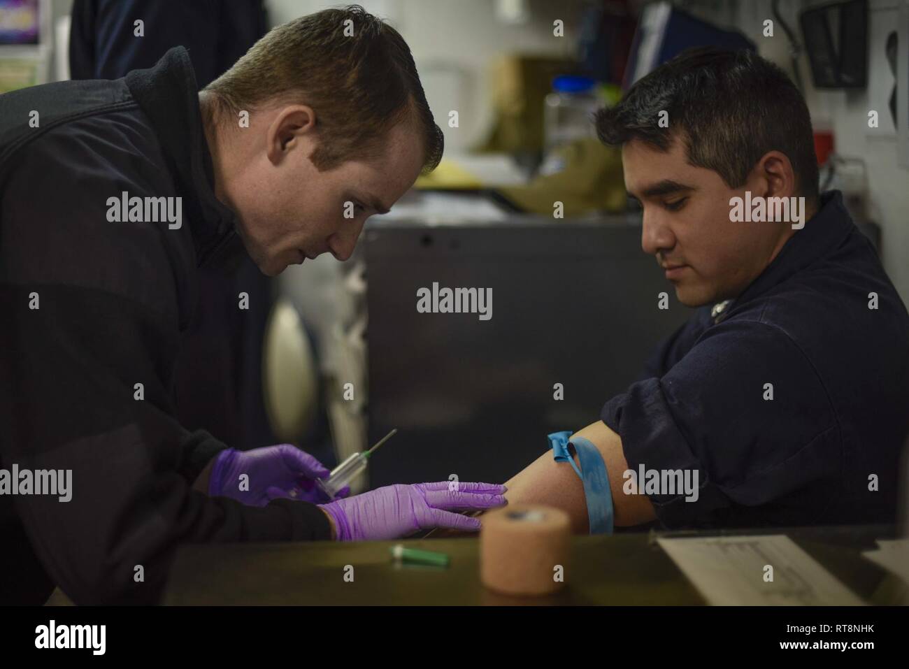 Derse hi-res stock photography and images - Alamy