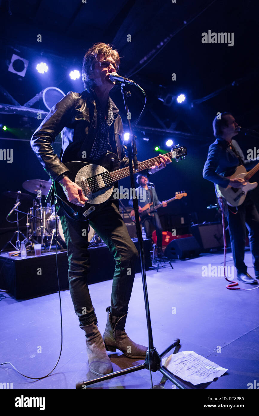 Charlie sexton hi-res stock photography and images - Alamy