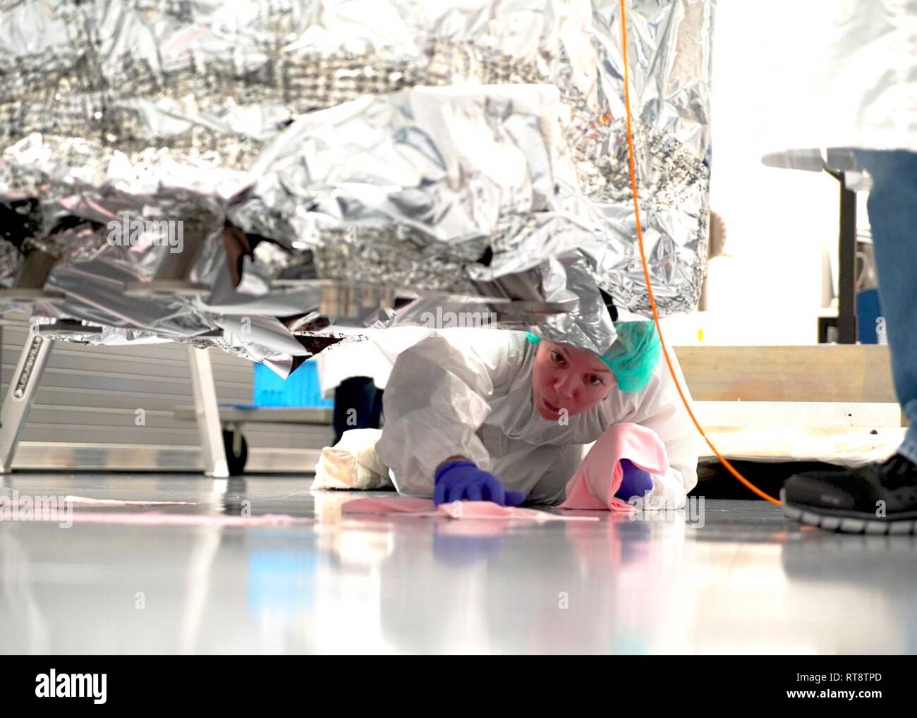 Wide area six degree payload hi-res stock photography and images - Alamy