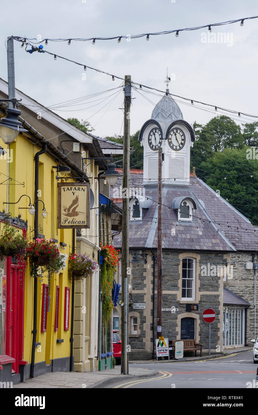 Newcastle town hall hi-res stock photography and images - Alamy