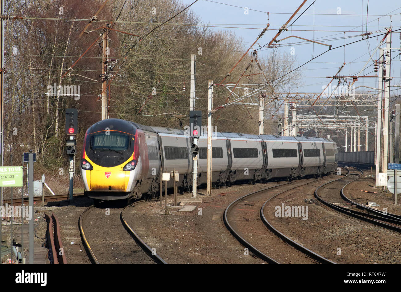 Flowing silk livery hi-res stock photography and images - Alamy