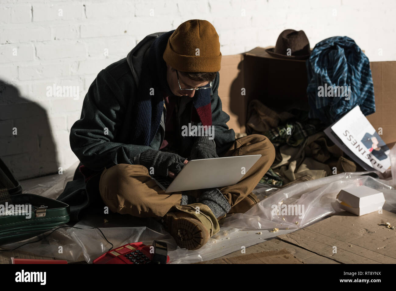 Hobo gloves hi-res stock photography and images - Alamy