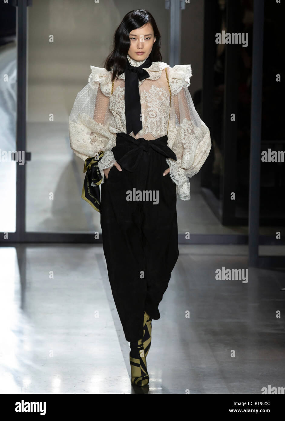 Chunjie liu hi-res stock photography and images - Alamy