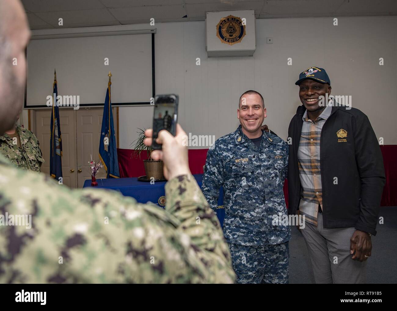 NEWPORT NEWS, Va. (Jan. 29, 2019) Senior Chief Aviation Electronics ...