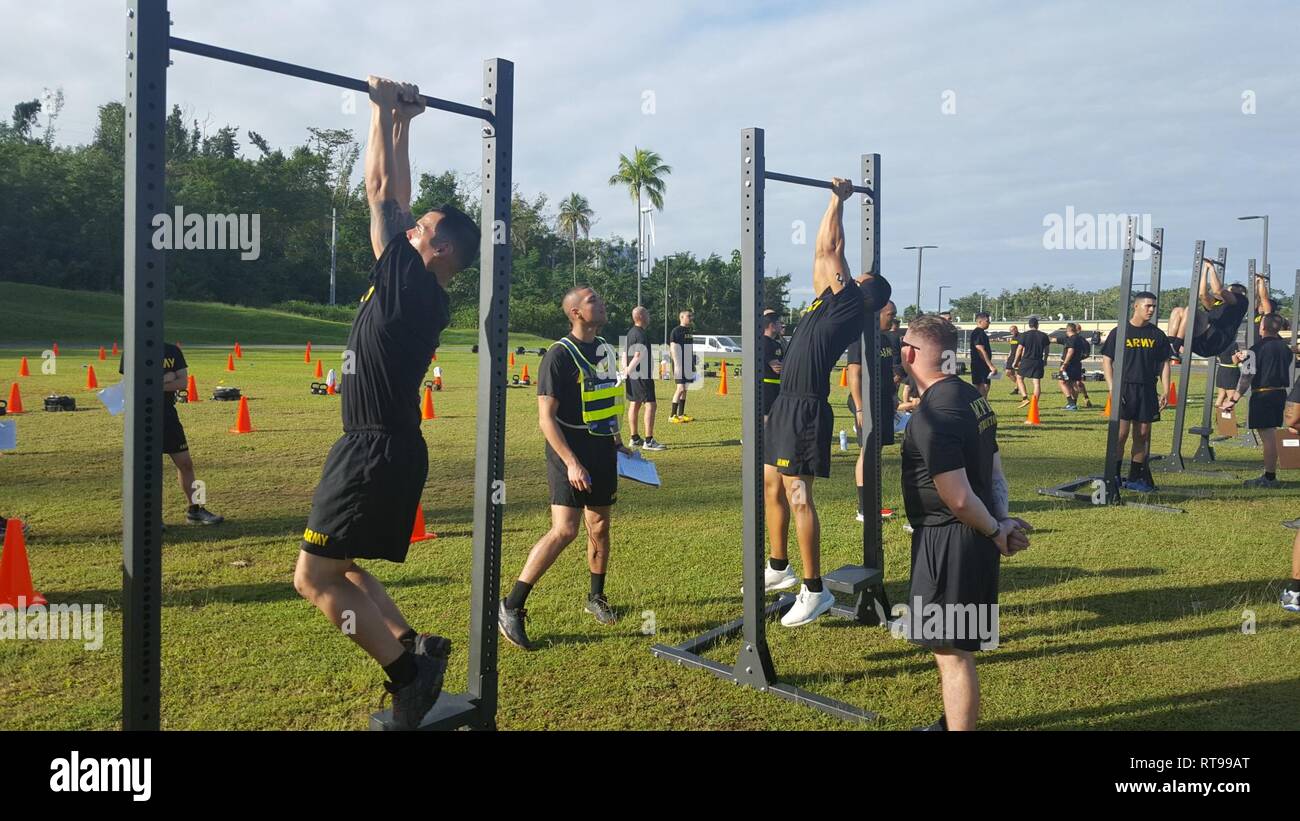 U s army physical fitness school hi-res stock photography and images ...