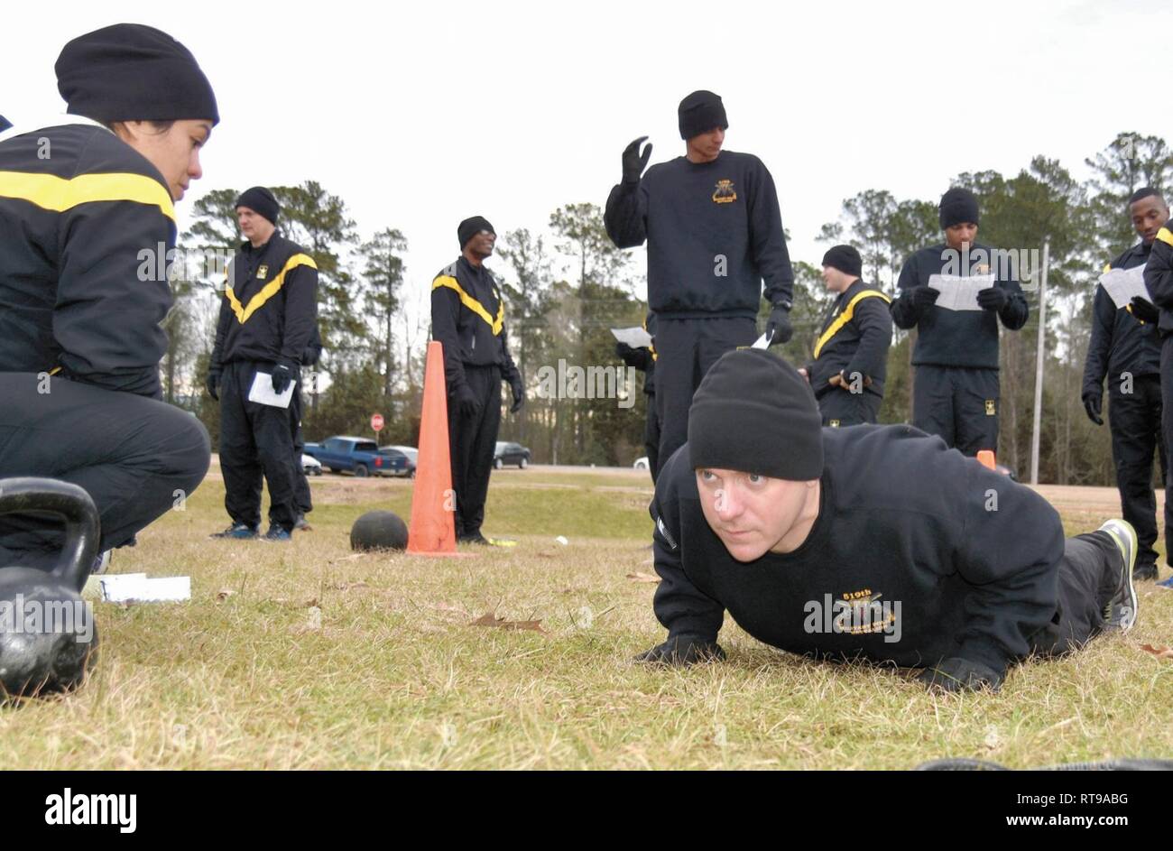 Usa police physical fitness test hi-res stock photography and images ...