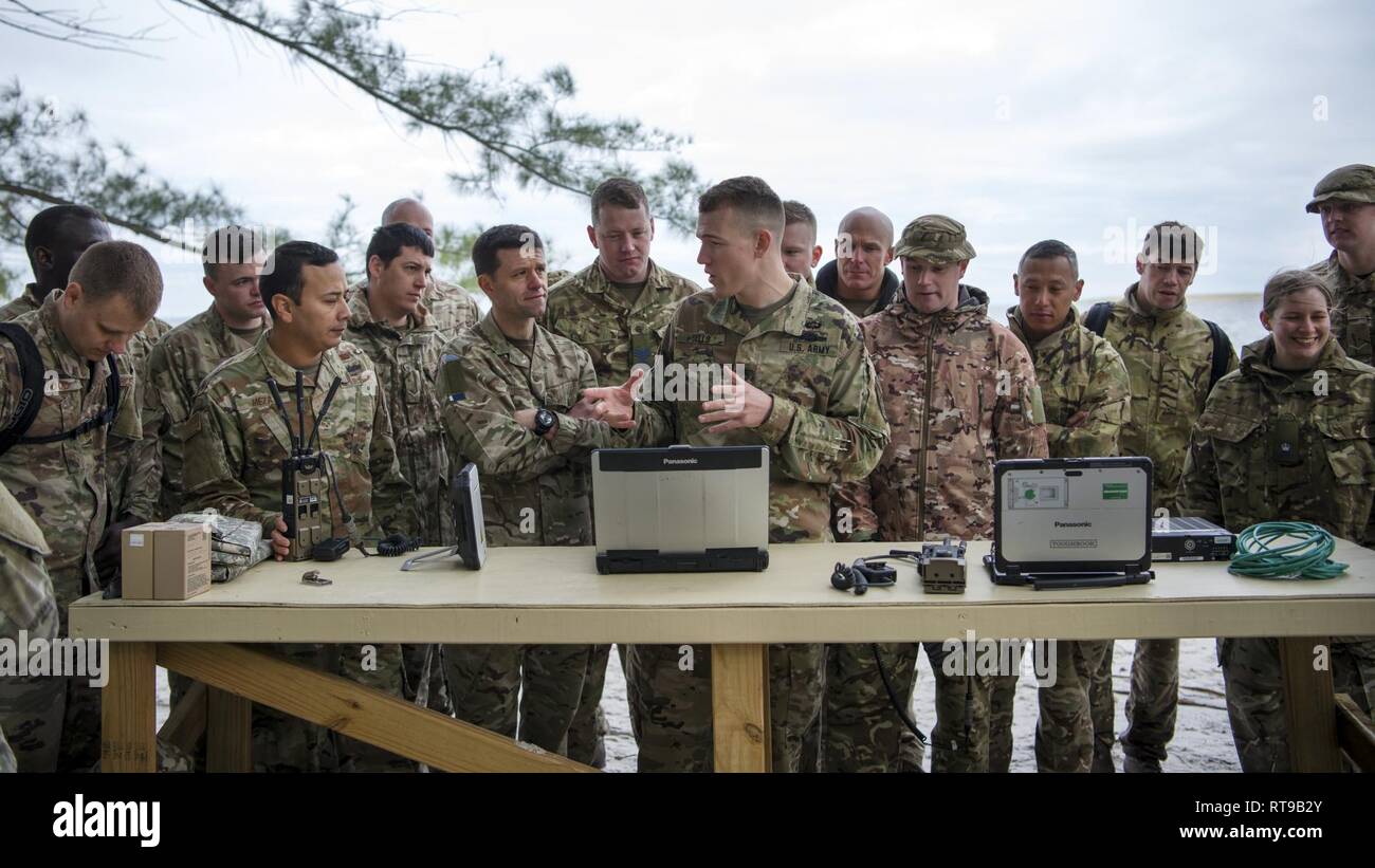 Service members from the Joint Communications Support Element and the ...