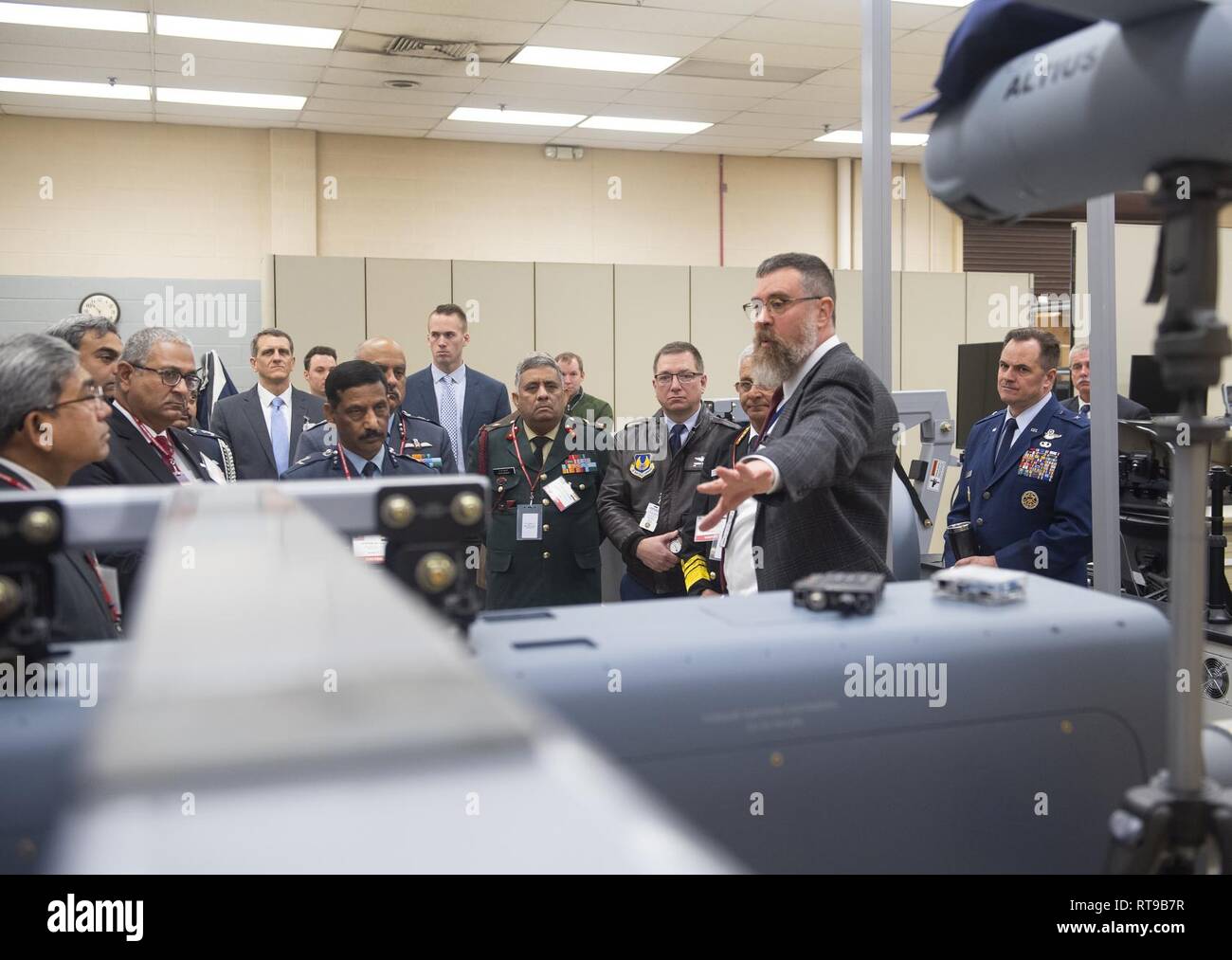 Paul Fleitz, Air Force Research Laboratory Air-Launched Off-Board ...