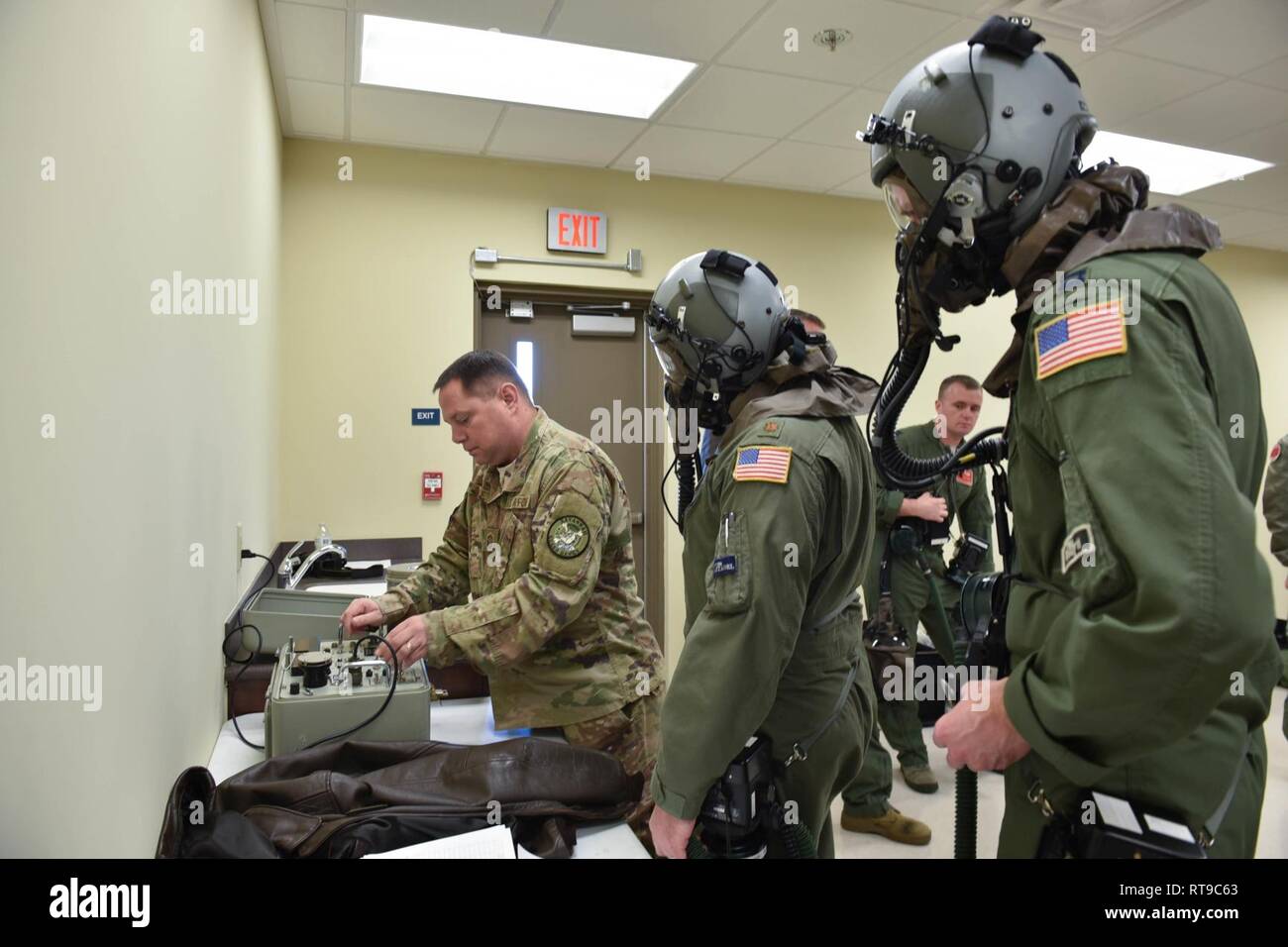 158th airlift squadron hi-res stock photography and images - Alamy