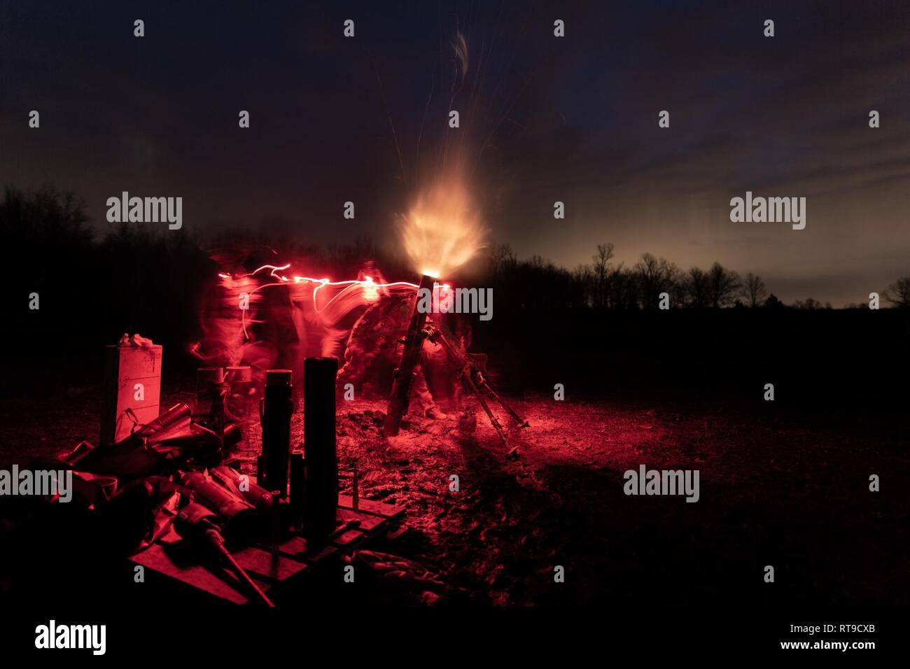 U.S. Army Soldiers assigned to Headquarters and Headquarters Company ...