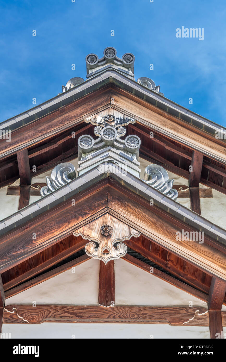 Hanagawara and Gegyo (gable) of Kanchi-in Shingon Buddhist temple ...