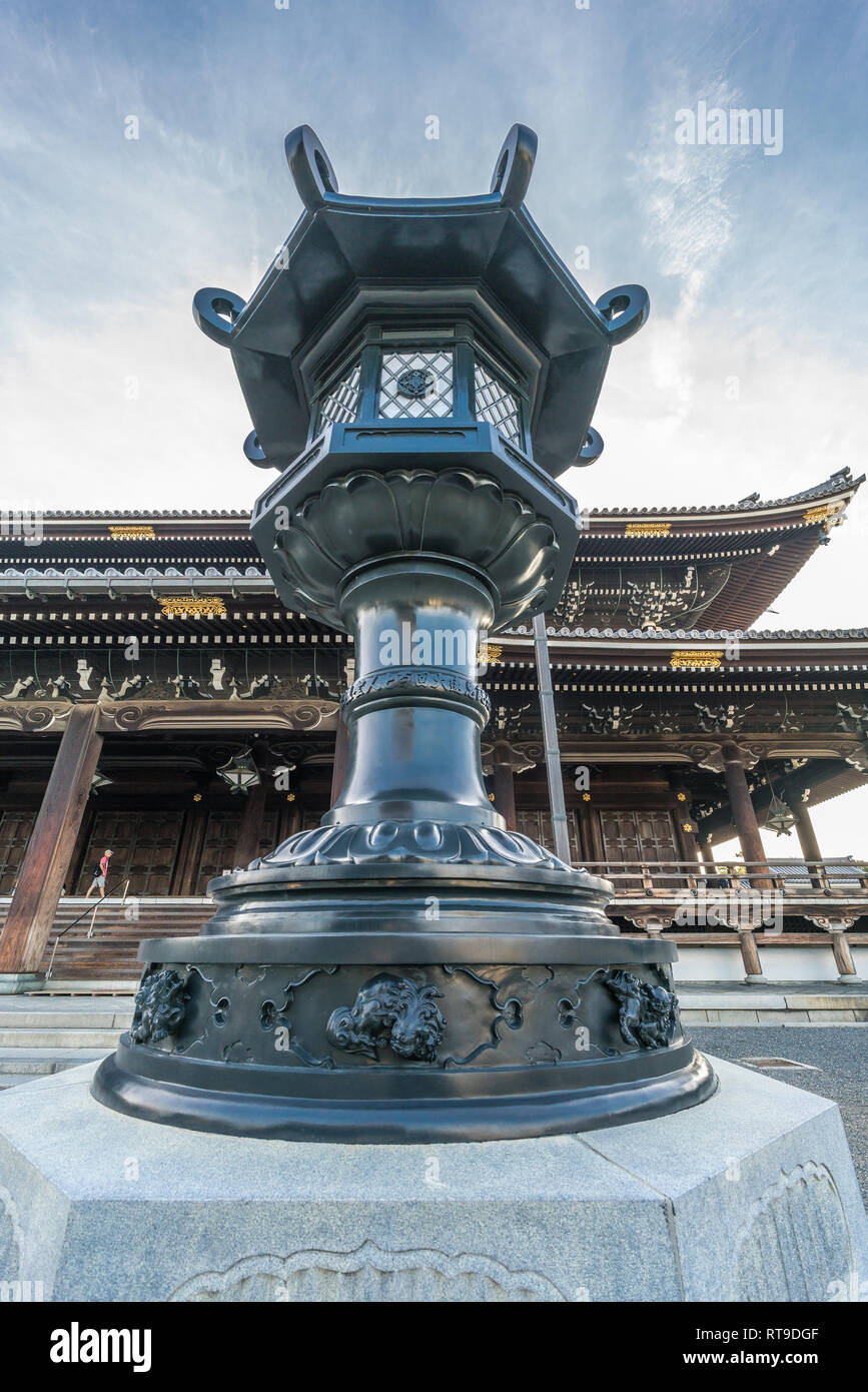 Bronze lantern (tourou) at Shinshu Otani-ha or Higashi Hongan-ji ...