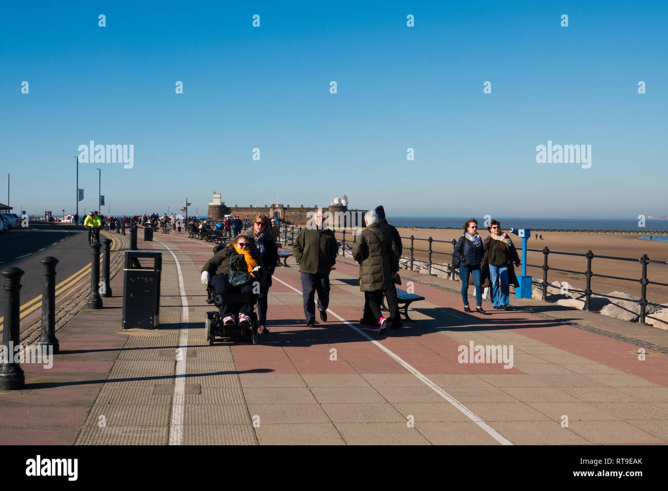 New brighton promenade hi-res stock photography and images - Alamy