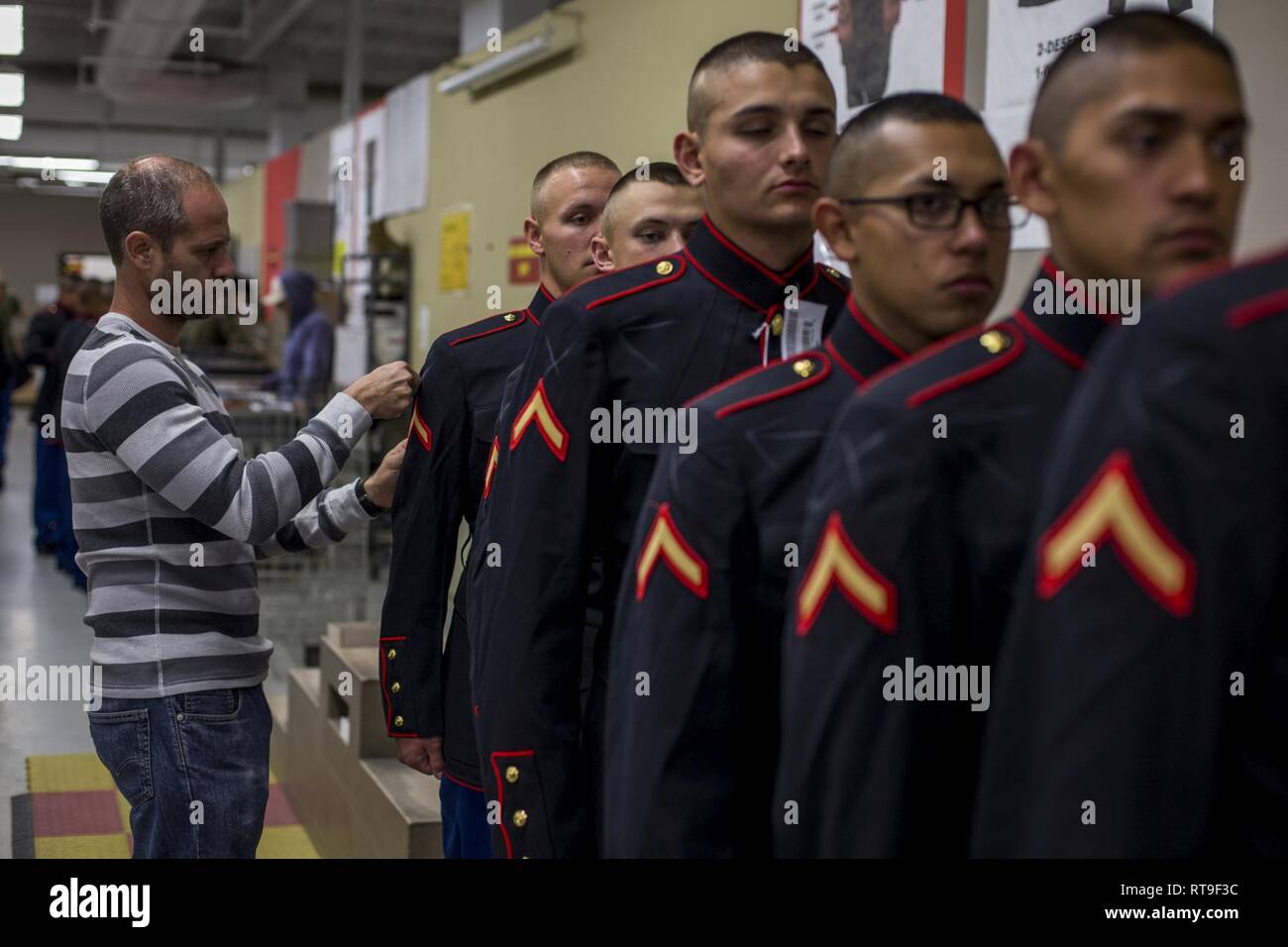 Military tailor military uniform hi-res stock photography and images ...