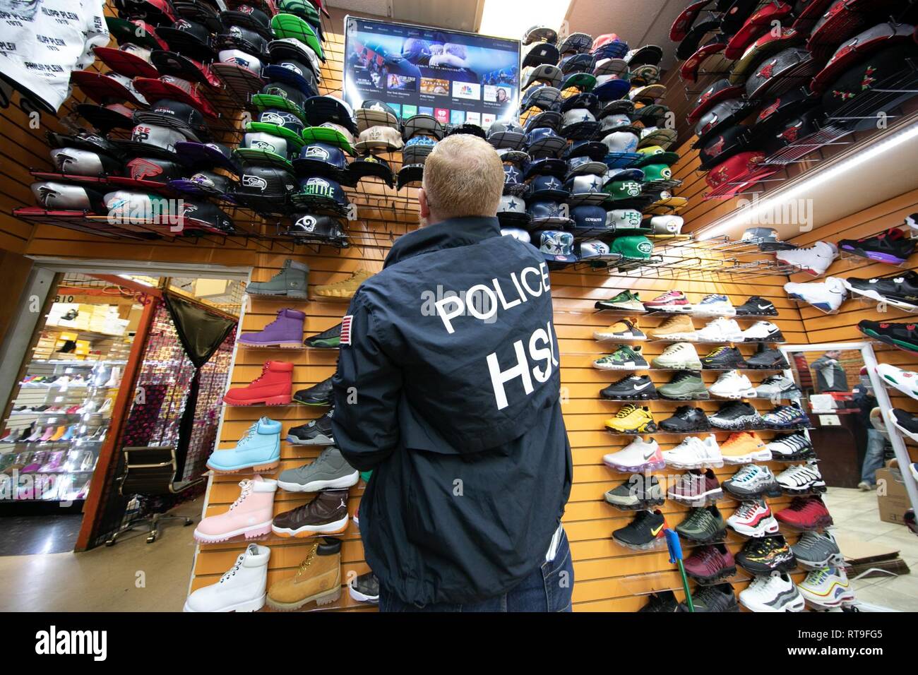 HSI conducts IPR Operations at a flea market in Atlanta, Georgia Stock ...