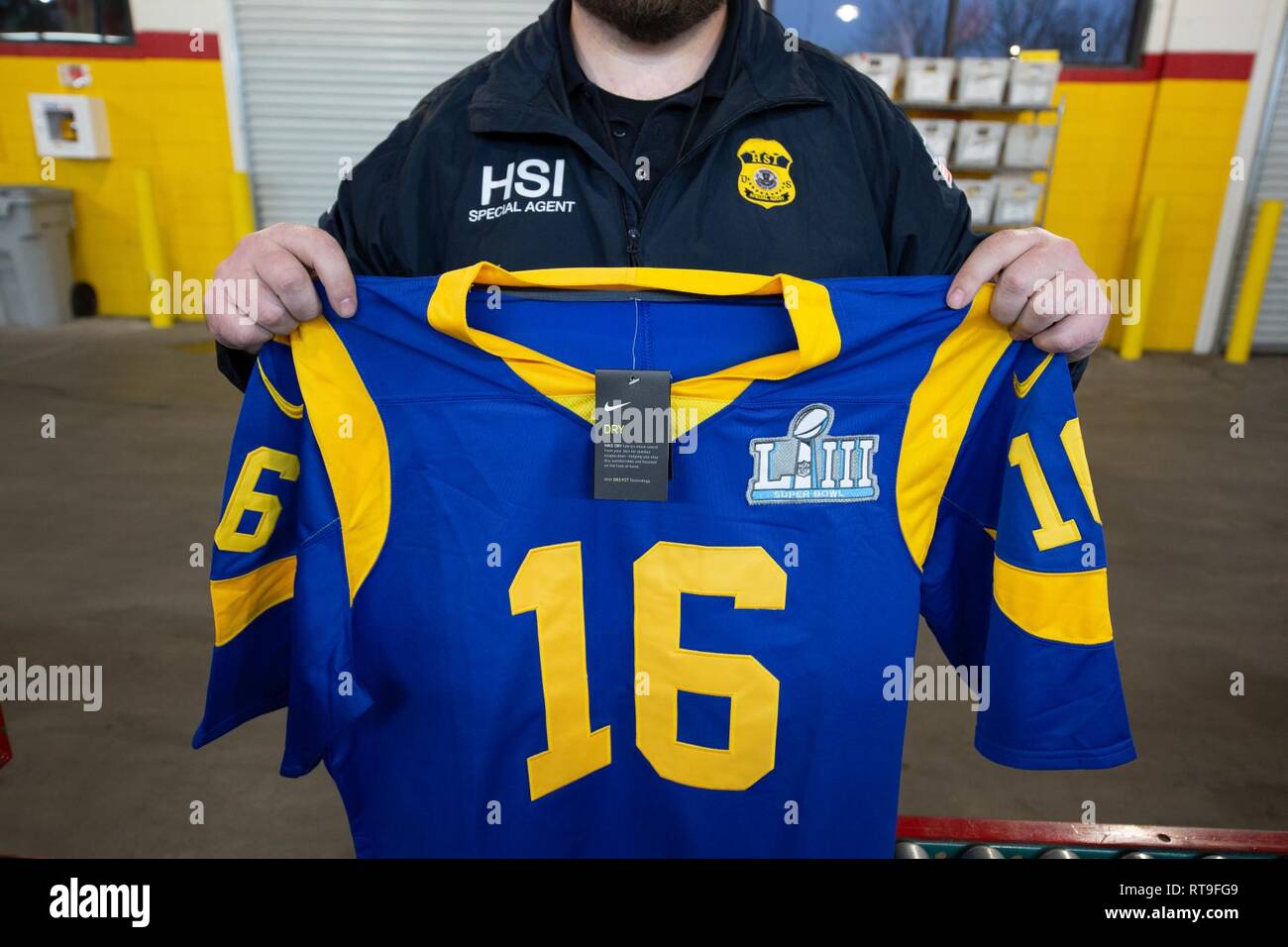 HSI conducts IPR Operations at a mail sorting facility in Atlanta ...