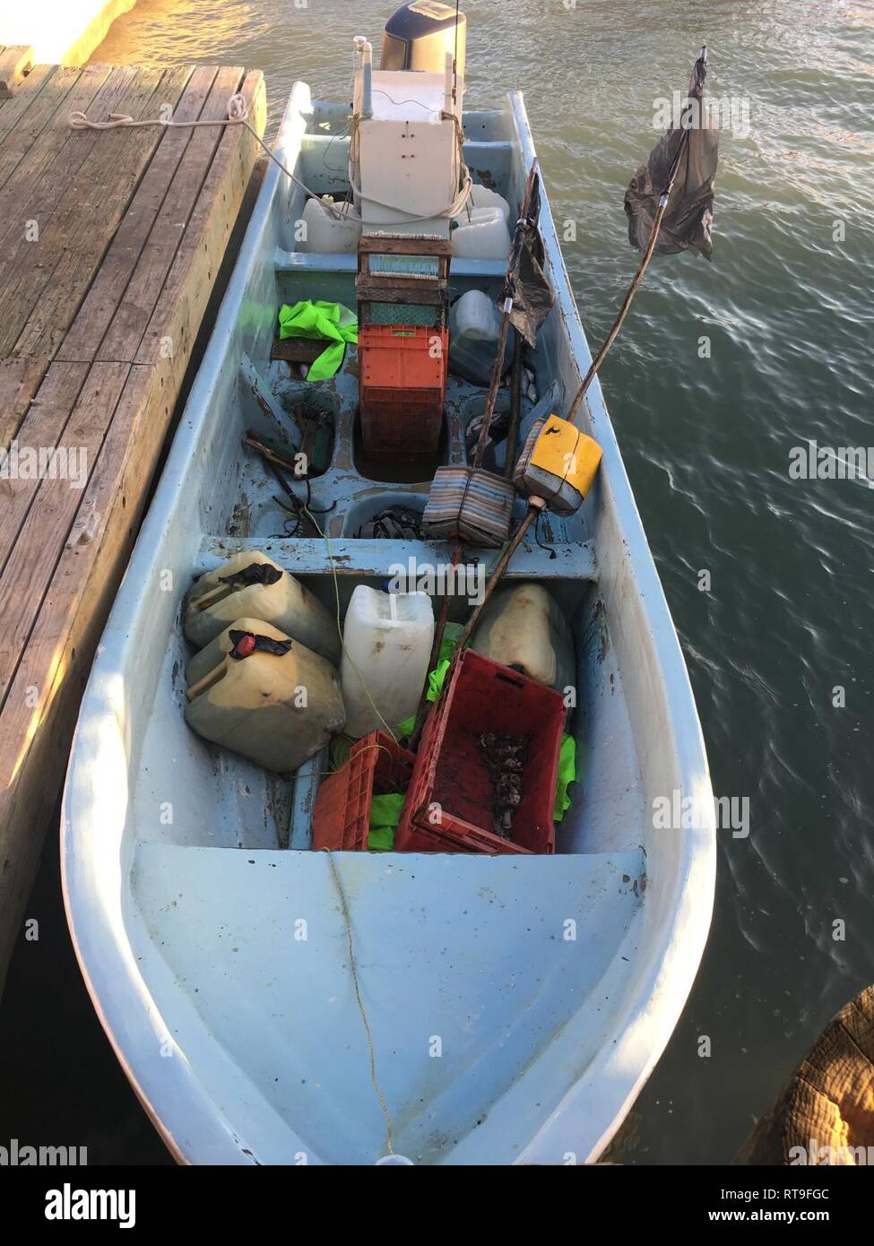 Lancha lancha lanchas lanchas lanchas hi-res stock photography and ...