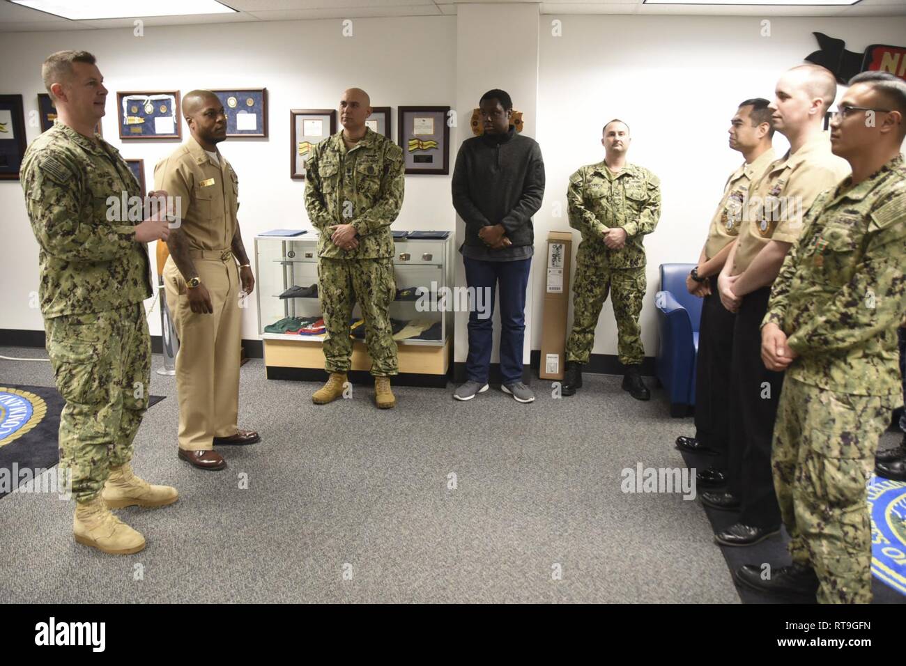 MOUNTAIN VIEW, California (Jan. 30, 2019) Chief Navy Counselor Kariym M ...