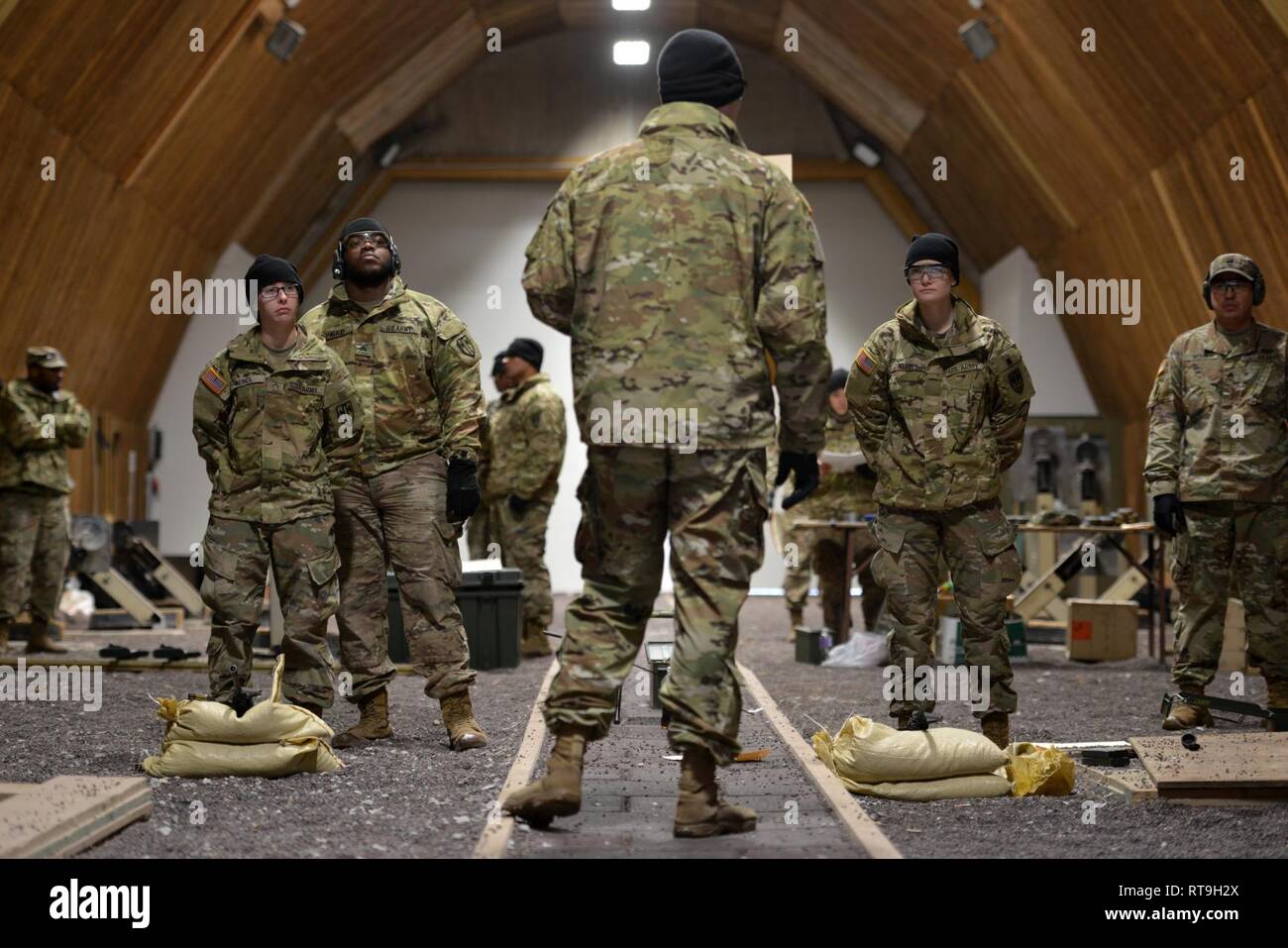 M320 qualification hi-res stock photography and images - Alamy