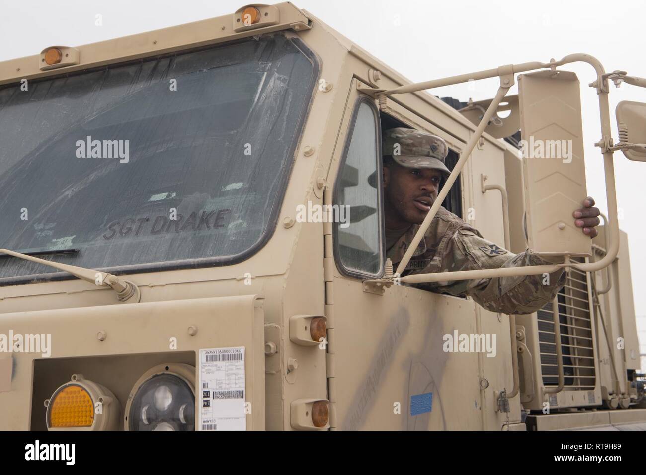 Palletized load system hi-res stock photography and images - Alamy