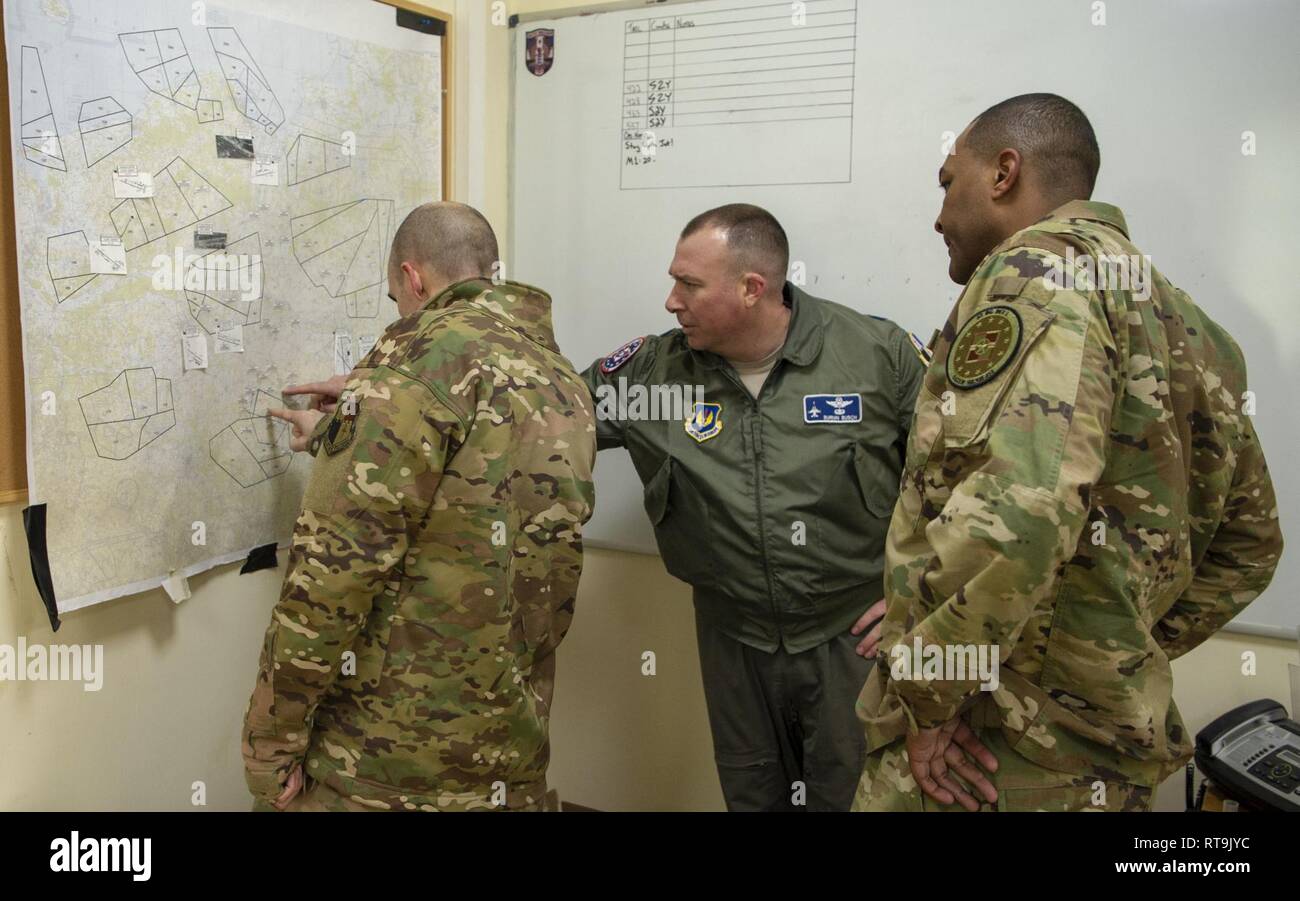 U.S. Air Force Col. Jason Bailey, 52nd Fighter Wing commander, left, Lt ...