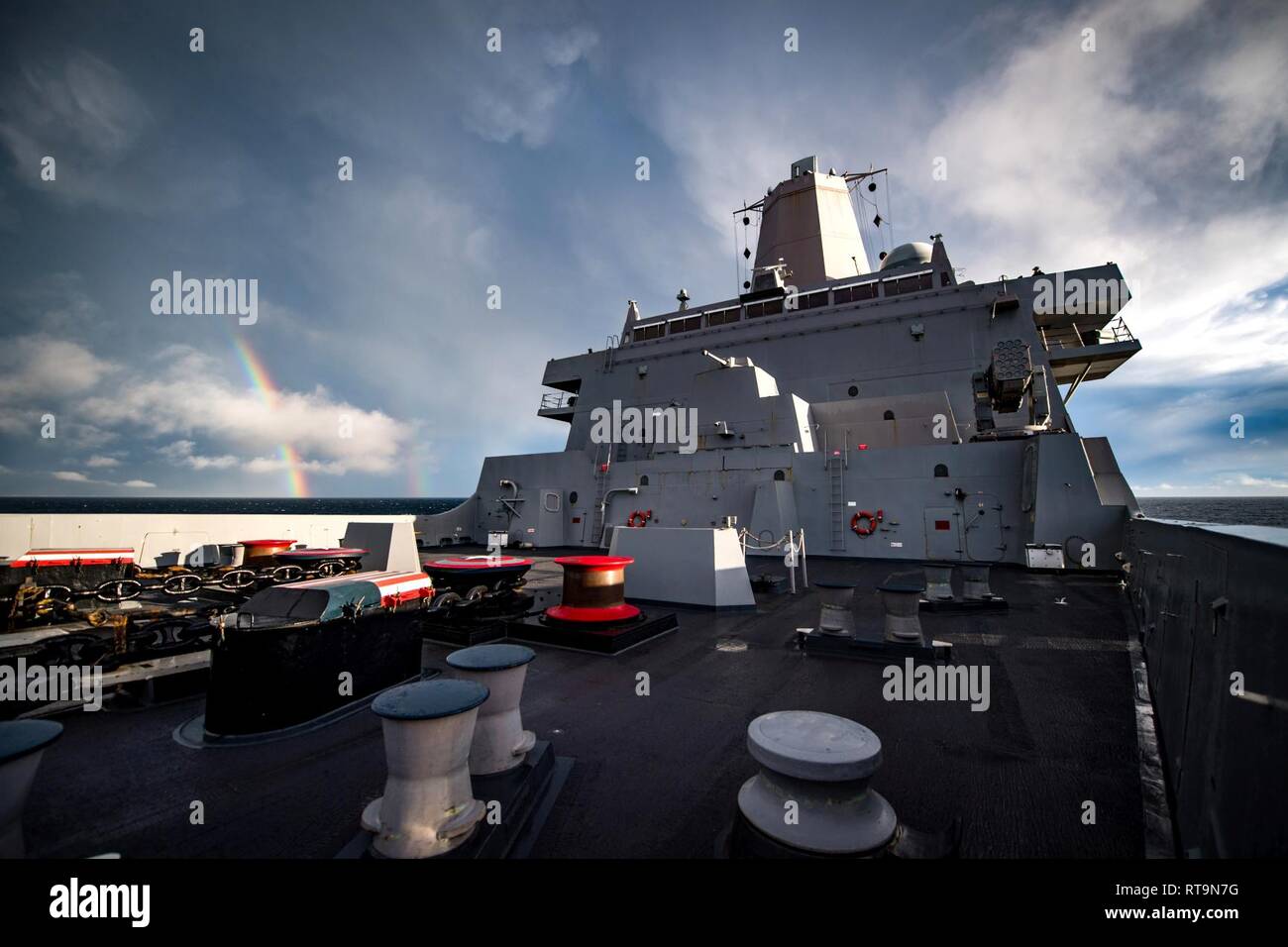 PACIFIC OCEAN (Jan. 31, 2019) – The amphibious transport dock ship USS ...