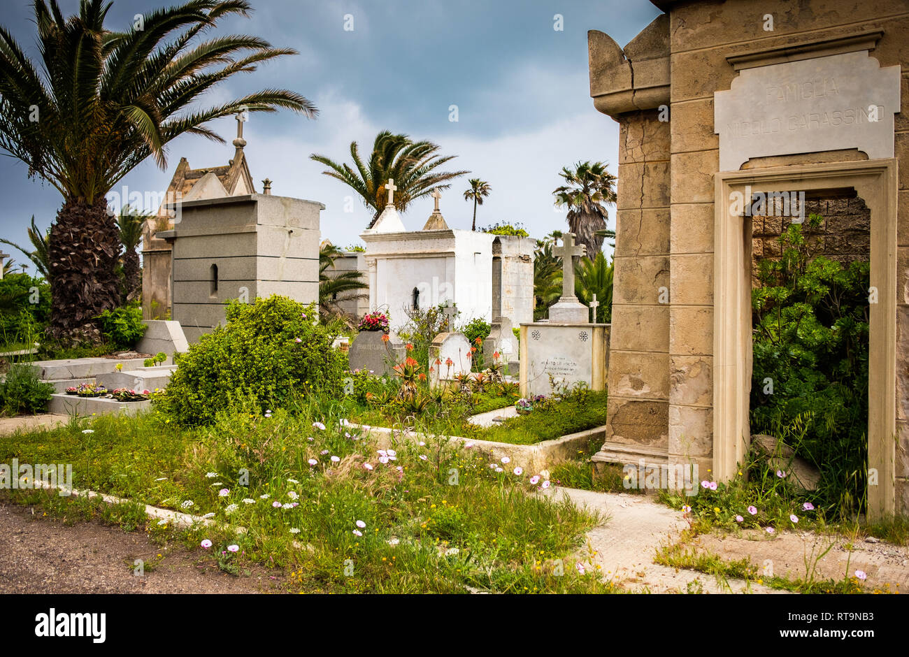 Cemetery of el hank hi-res stock photography and images - Alamy