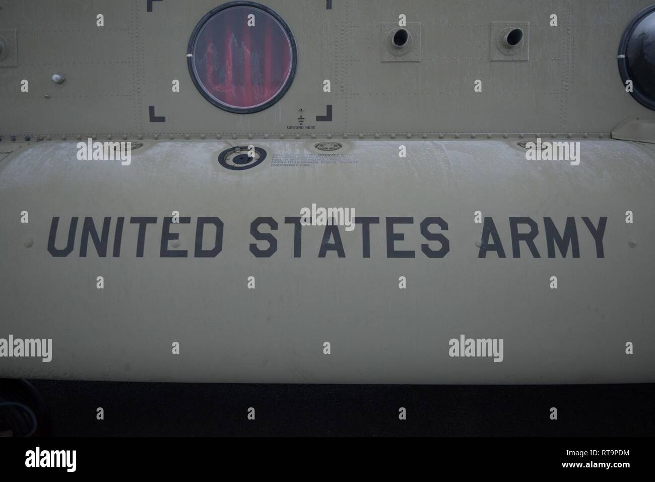 Army stencil hi-res stock photography and images - Alamy