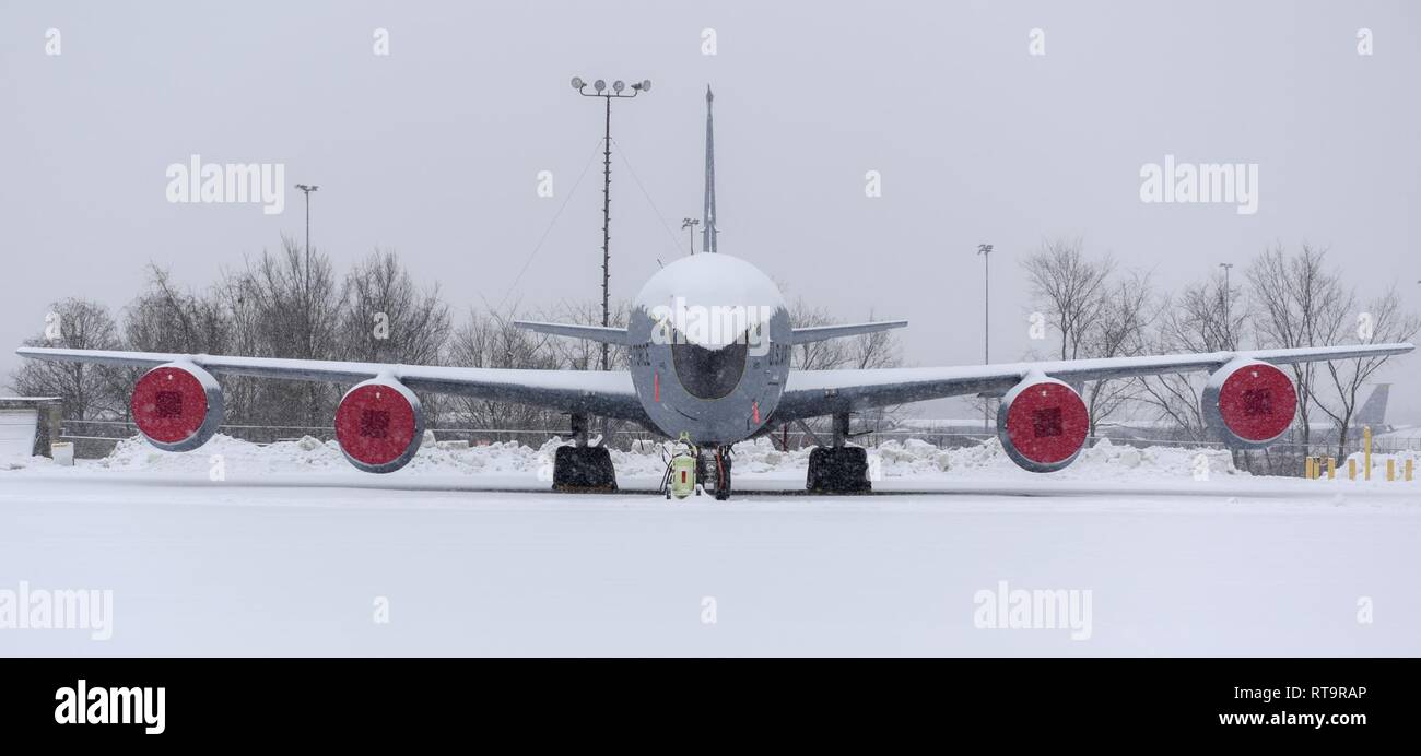 A KC-135 Aircraft assigned to the 171st Air Refueling Wing near ...