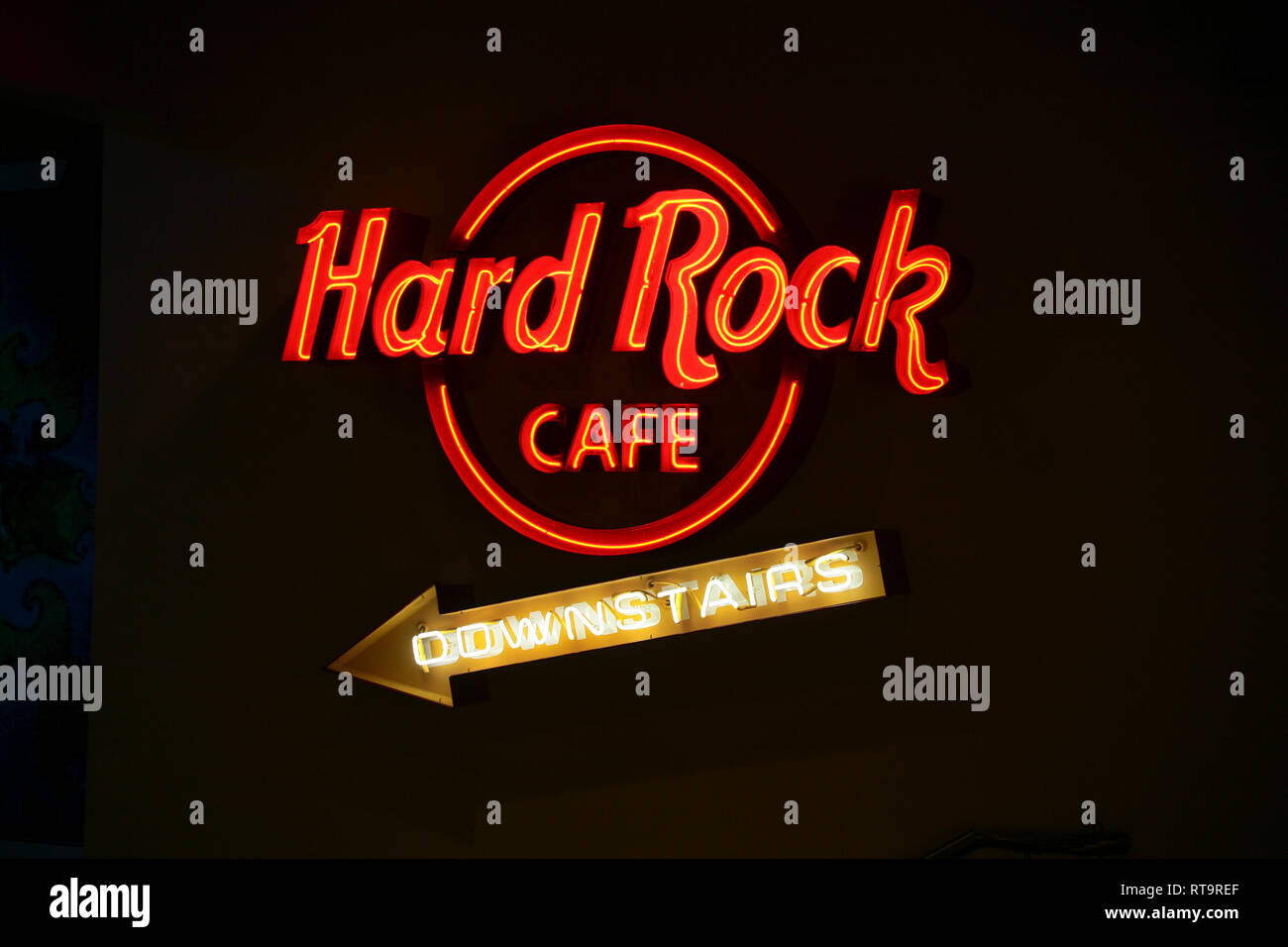 Hard Rock Cafe sign in New York Stock Photo - Alamy
