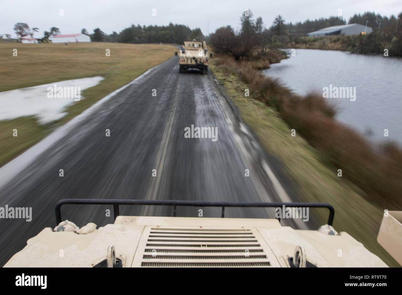 Oregon Army National Guard Soldiers in High-Mobility Multipurpose ...