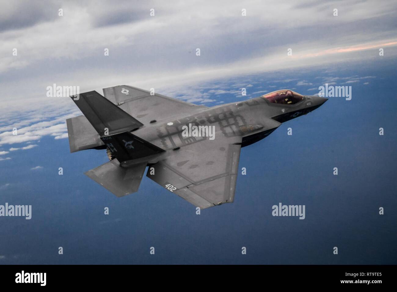 147 fighter wing hi-res stock photography and images - Alamy