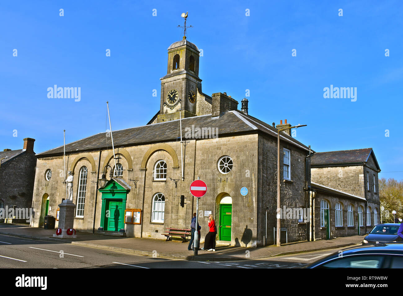 Cowbridge Town Hall dates back to possibly 16th century & was a prison ...