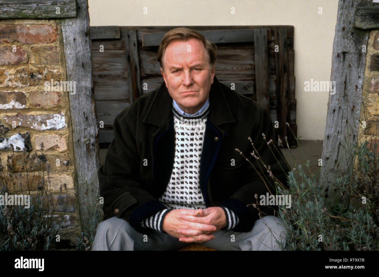 All creatures great and small bbc hi-res stock photography and images ...