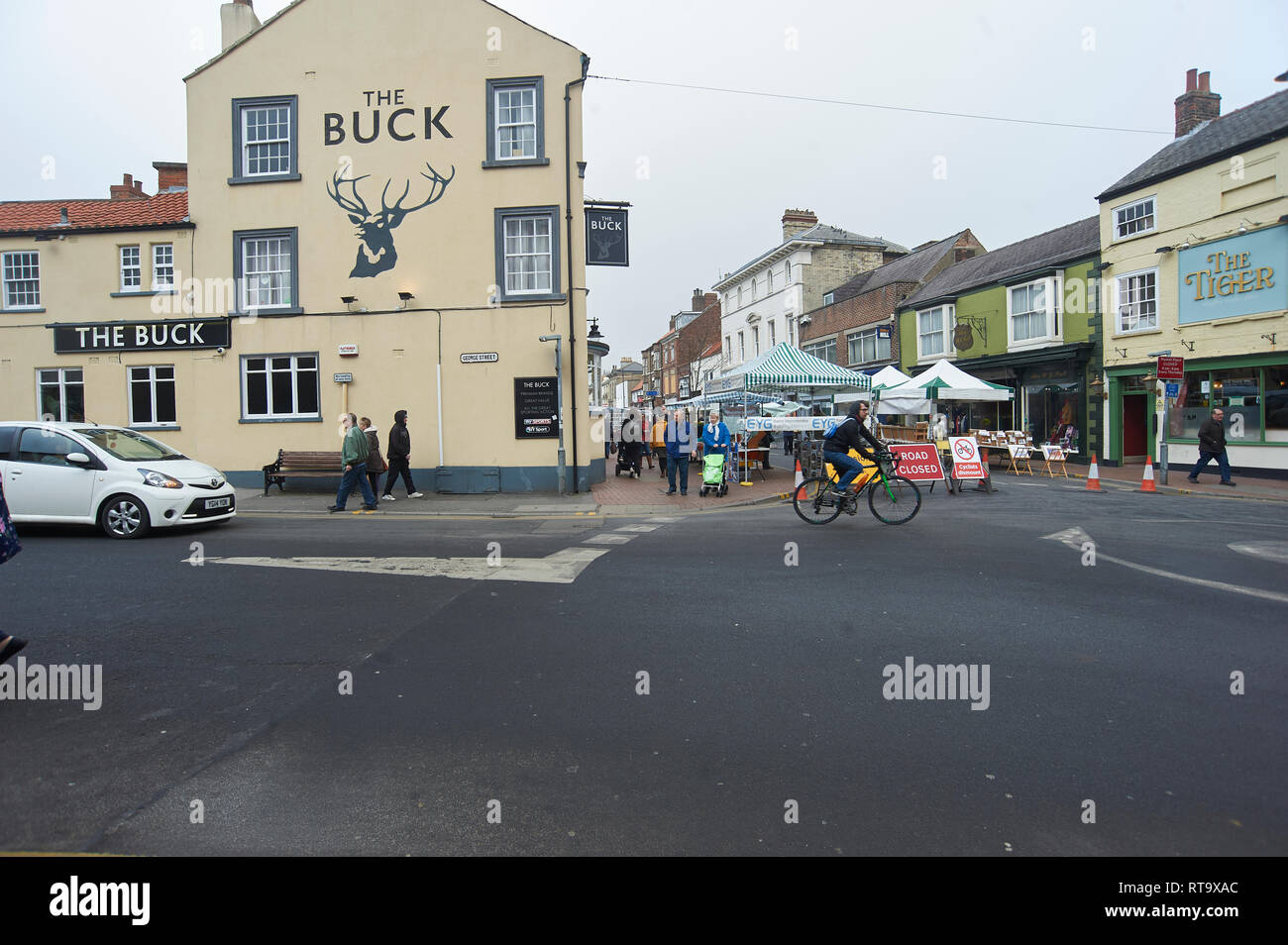 Road Closed signs for local Market stalls in the High Street of ...