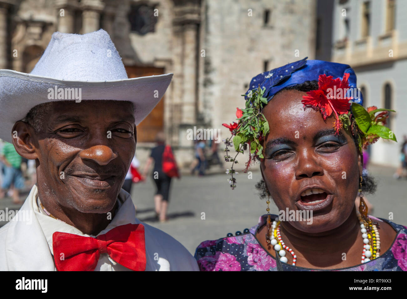 Traditional cuban costume hi-res stock photography and images - Alamy