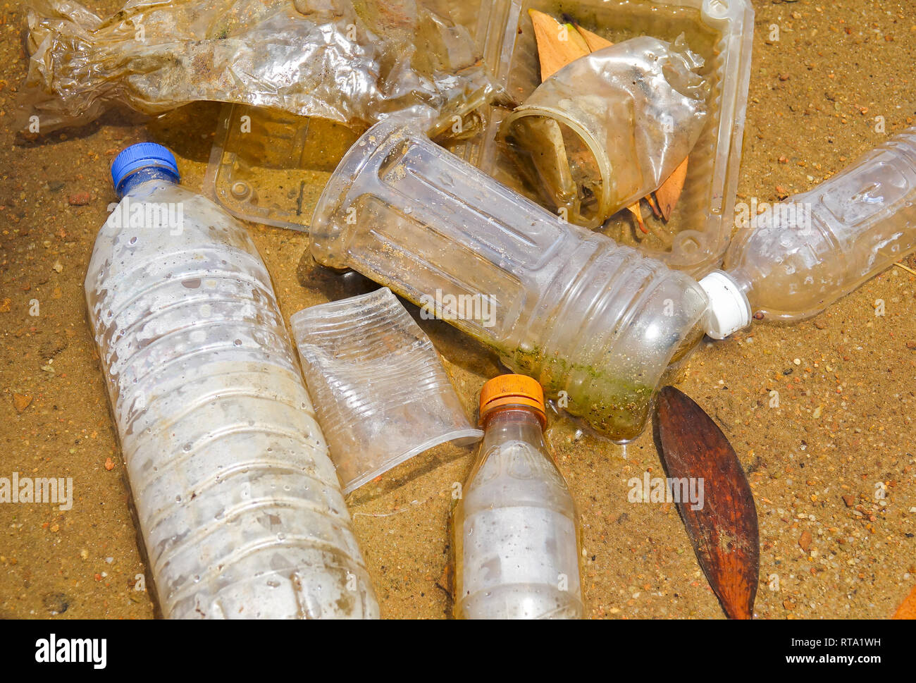 Improper waste disposal hi-res stock photography and images - Alamy