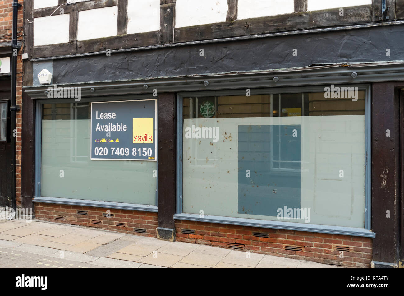 Empty Stores High Resolution Stock Photography and Images - Alamy