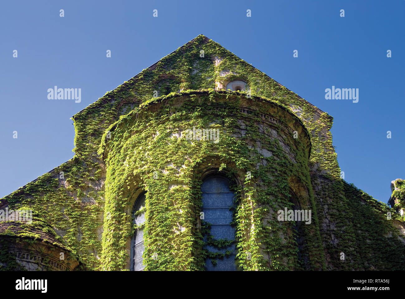 Apsis hi-res stock photography and images - Alamy