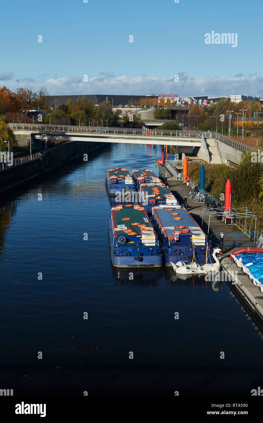 Lea river landscape with barges in the Lea Valley at the Queen ...